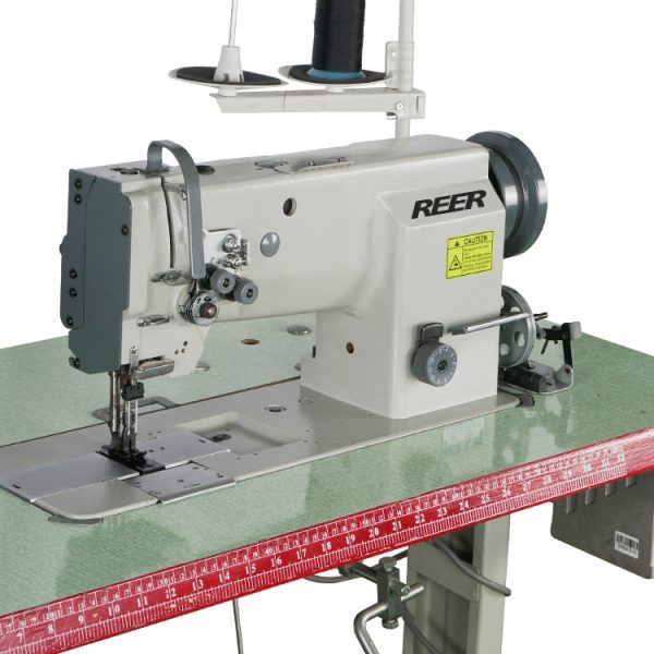 Double needle triple feed walking foot industrial sewing machine