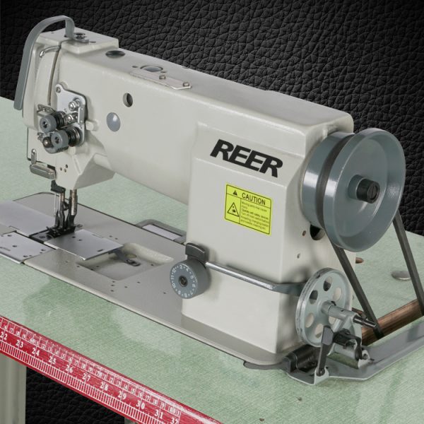 Double needle triple feed walking foot industrial sewing machine