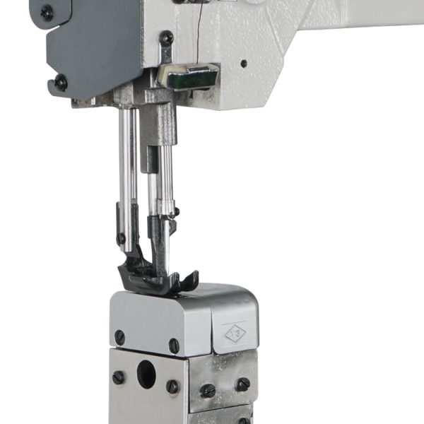 REER 8918-15 plastic bag sewing machine
