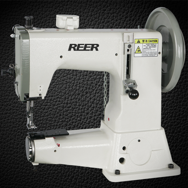 Extra heavy duty sewing machine